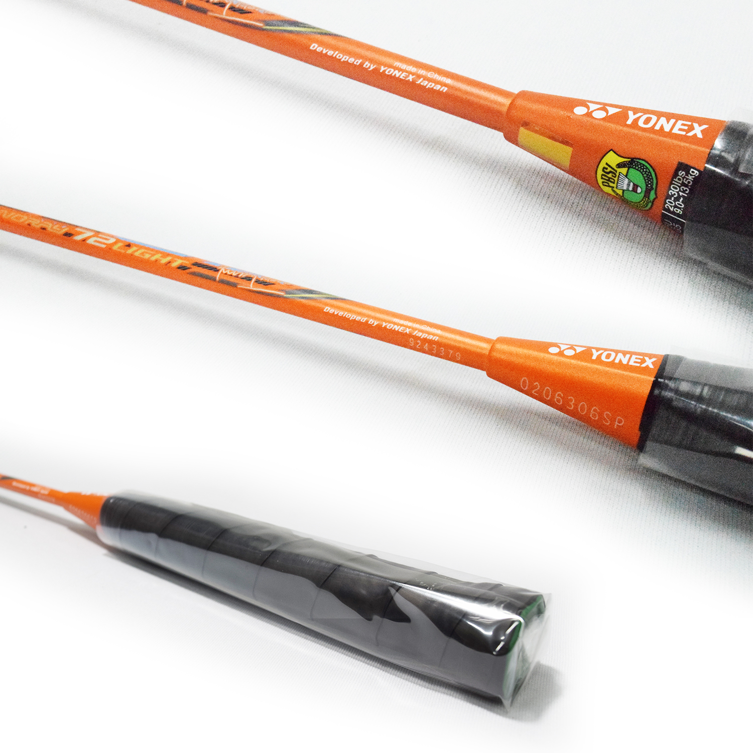 Raket Badminton Yonex Nanoray 72 Light Orange - Alat Olahraga